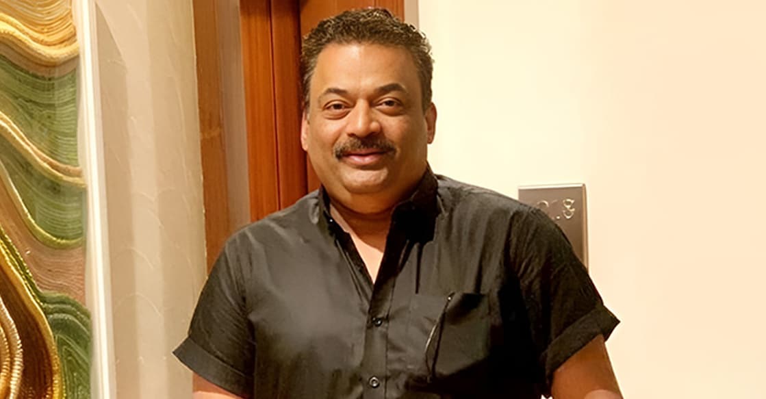 കോൺഫിഡന്റ് ഗ്രൂപ്പ് ഉടമ സി.ജെ.റോയ് ജീവനൊടുക്കി: ഇ.ഡി റെയ്ഡിനിടെ സ്വയം ...